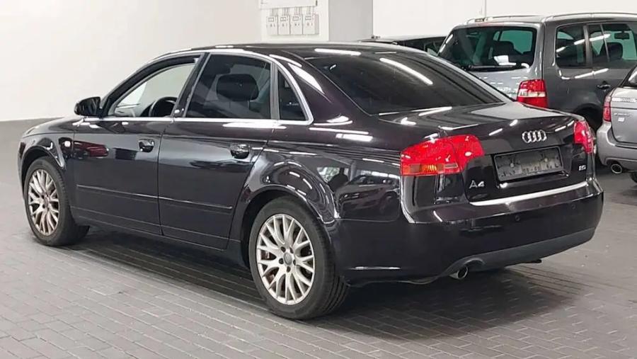 Melns Audi A4 2007 Limbaži, ar dzinēja tilpumu 2.00 L un nobraukumu 162 tūkst. km par 4650 €, foto 7 vietnē AUTOMOTO.COM.LV