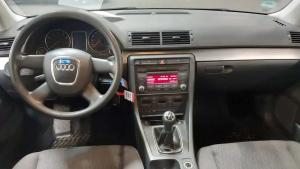 Melns Audi A4 2007 Limbaži, ar dzinēja tilpumu 2.00 L un nobraukumu 162 tūkst. km par 4650 €, foto 10 vietnē AUTOMOTO.COM.LV
