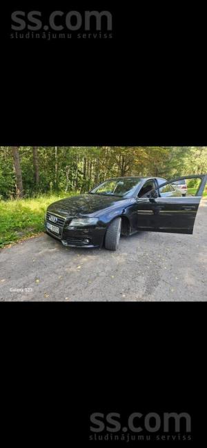 Melns Audi A4 2007 Rīga, ar dzinēja tilpumu 2.70 L un nobraukumu 330 tūkst. km par 2800 €, foto  vietnē AUTOMOTO.COM.LV