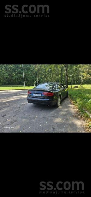 Melns Audi A4 2007 Rīga, ar dzinēja tilpumu 2.70 L un nobraukumu 330 tūkst. km par 2800 €, foto 3 vietnē AUTOMOTO.COM.LV