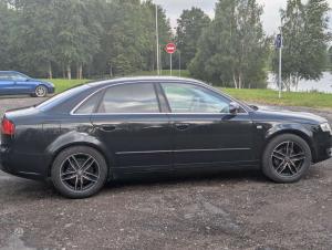 Melns Audi A4 2007 Kupiškis, ar dzinēja tilpumu 1.97 L un nobraukumu 269 tūkst. km par 2050 €, foto 6 vietnē AUTOMOTO.COM.LV