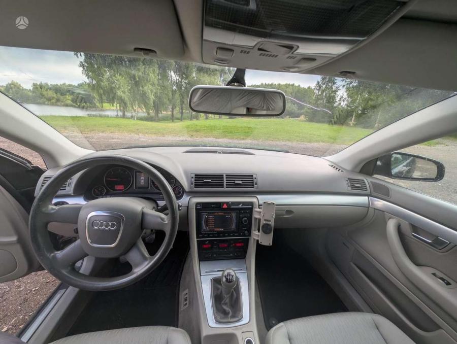 Melns Audi A4 2007 Kupiškis, ar dzinēja tilpumu 1.97 L un nobraukumu 269 tūkst. km par 2050 €, foto 9 vietnē AUTOMOTO.COM.LV