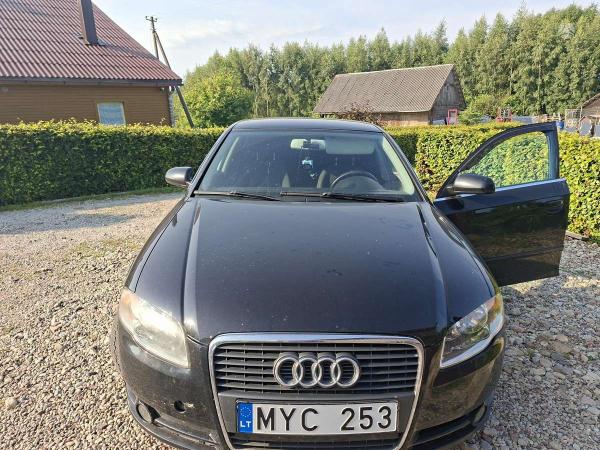 Audi A4 2007 in Moletai on AUTOMOTO.COM.LV Black Audi A4 2007 in Moletai, with an engine capacity of 1.97 L and mileage of 344 thousand km for 1800 €, photo 5 on AUTOMOTO.COM.LV