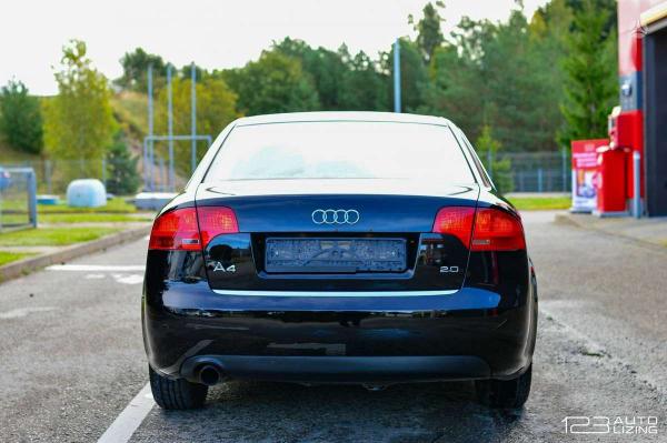 Black Audi A4 2007 in Kretinga, with an engine capacity of 2.00 L and mileage of 277 thousand km for 3300 €, photo 6 on AUTOMOTO.COM.LV