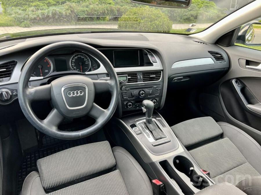 Melns Audi A4 2008 Rīga, ar dzinēja tilpumu 2.70 L un nobraukumu 0 tūkst. km par 2490 €, foto 5 vietnē AUTOMOTO.COM.LV