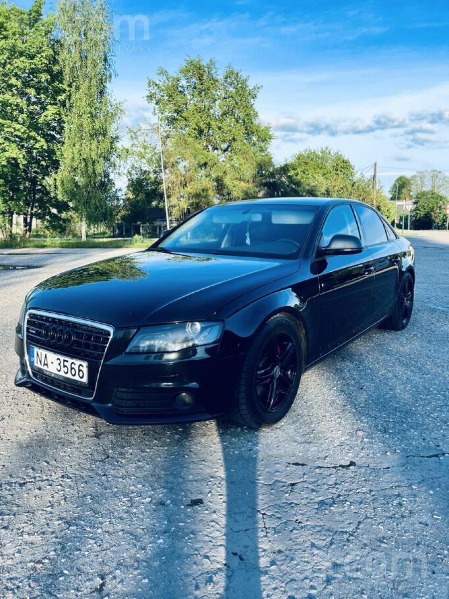 Black Audi A4 2008 in Jekabpils, with an engine capacity of 3.00 L and mileage of 380 thousand km for 8300 €, photo 3 on AUTOMOTO.COM.LV