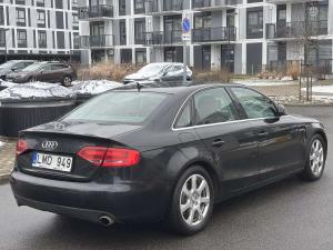 Melns Audi A4 2008 Viļņa, ar dzinēja tilpumu 2.70 L un nobraukumu 380 tūkst. km par 2500 €, foto 5 vietnē AUTOMOTO.COM.LV
