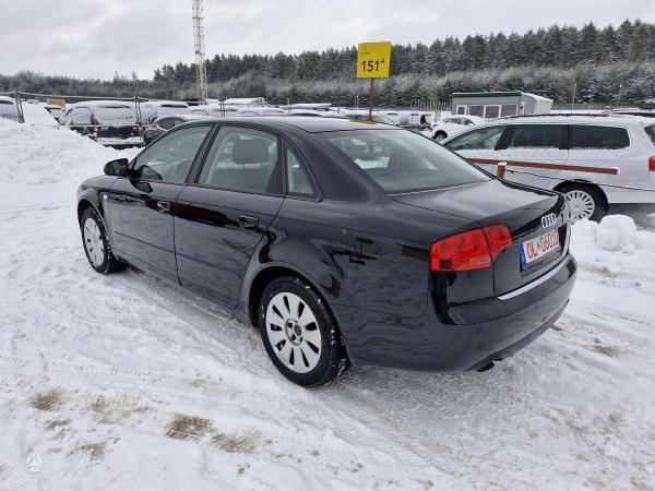 Black Audi A4 2008 in Vilnius, with an engine capacity of 1.97 L and mileage of 247 thousand km for 3350 €, photo 5 on AUTOMOTO.COM.LV