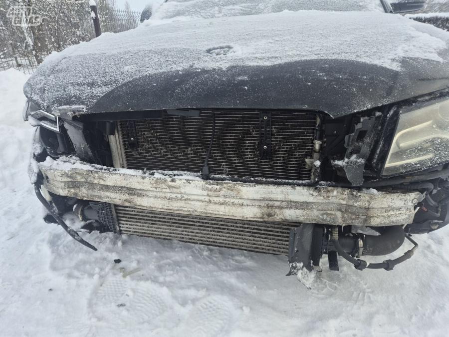 Black Audi A4 2008 in Mazeikiai, with an engine capacity of 1.80 L and mileage of 345 thousand km for 2100 €, photo 2 on AUTOMOTO.COM.LV
