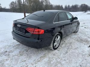 Melns Audi A4 2008 Šauļi, ar dzinēja tilpumu 1.80 L un nobraukumu 173 tūkst. km par 3950 €, foto 7 vietnē AUTOMOTO.COM.LV