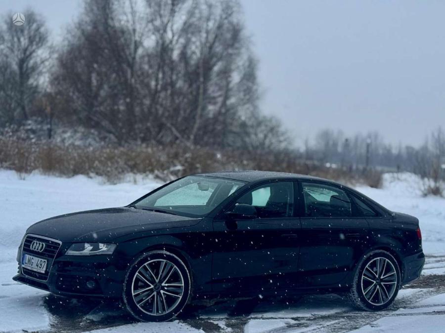 Black Audi A4 2008 in Radviliskis, with an engine capacity of 2.00 L and mileage of 290 thousand km for 3500 €, photo 3 on AUTOMOTO.COM.LV