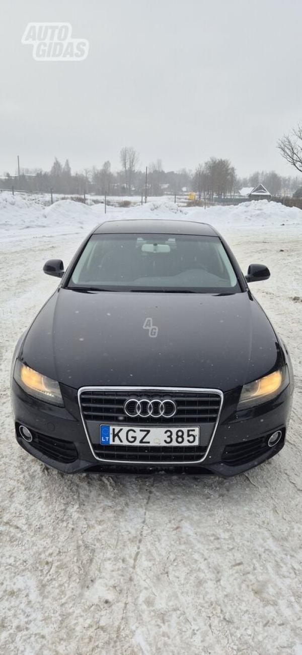Black Audi A4 2008 in Kaunas, with an engine capacity of 2.00 L and mileage of 314 thousand km for 2950 €, photo 6 on AUTOMOTO.COM.LV