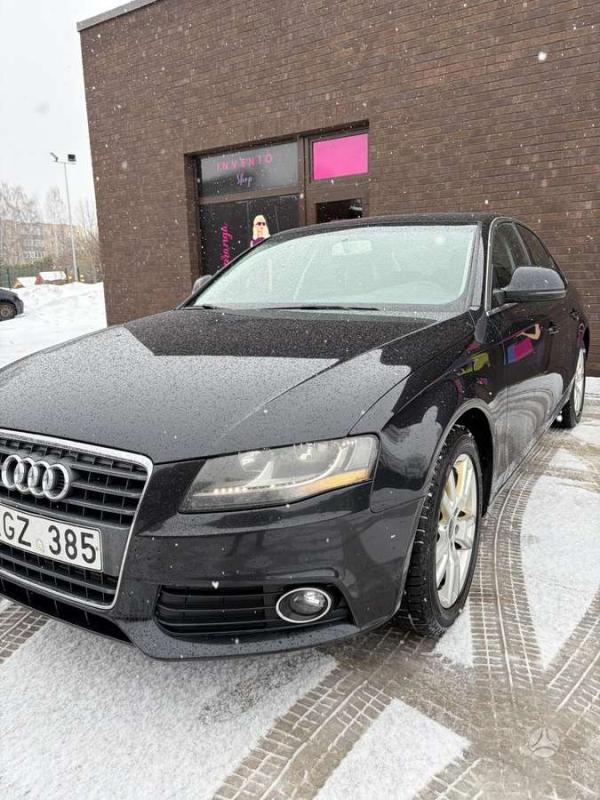 Black Audi A4 2008 in Kaisiadorys, with an engine capacity of 2.00 L and mileage of 315 thousand km for 3850 €, photo 3 on AUTOMOTO.COM.LV