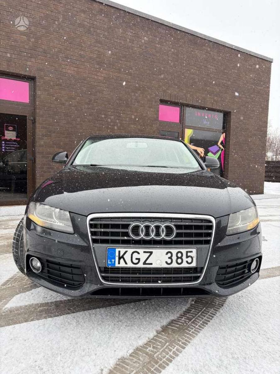 Black Audi A4 2008 in Kaisiadorys, with an engine capacity of 2.00 L and mileage of 315 thousand km for 3850 €, photo 12 on AUTOMOTO.COM.LV
