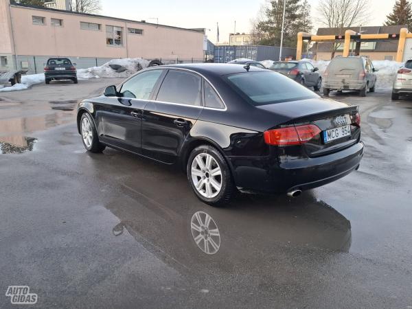Black Audi A4 2008 in Pakruojis, with an engine capacity of 2.70 L and mileage of 454 thousand km for 2800 €, photo 8 on AUTOMOTO.COM.LV