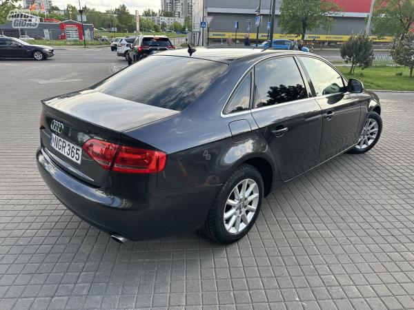 Melns Audi A4 2008 Viļņa, ar dzinēja tilpumu 2.70 L un nobraukumu 300 tūkst. km par 3999 €, foto 4 vietnē AUTOMOTO.COM.LV