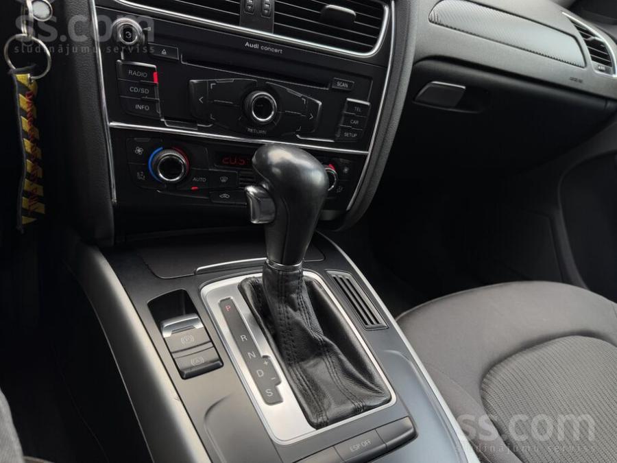 Melns Audi A4 2008 Rīga, ar dzinēja tilpumu 2.00 L un nobraukumu 284 tūkst. km par 4690 €, foto 15 vietnē AUTOMOTO.COM.LV