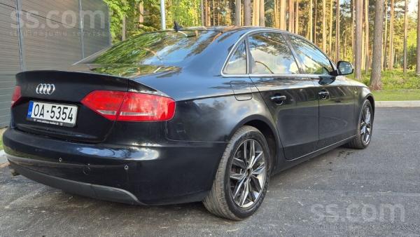 Melns Audi A4 2008 Rīga, ar dzinēja tilpumu 1.80 L un nobraukumu 217 tūkst. km par 5400 €, foto 3 vietnē AUTOMOTO.COM.LV