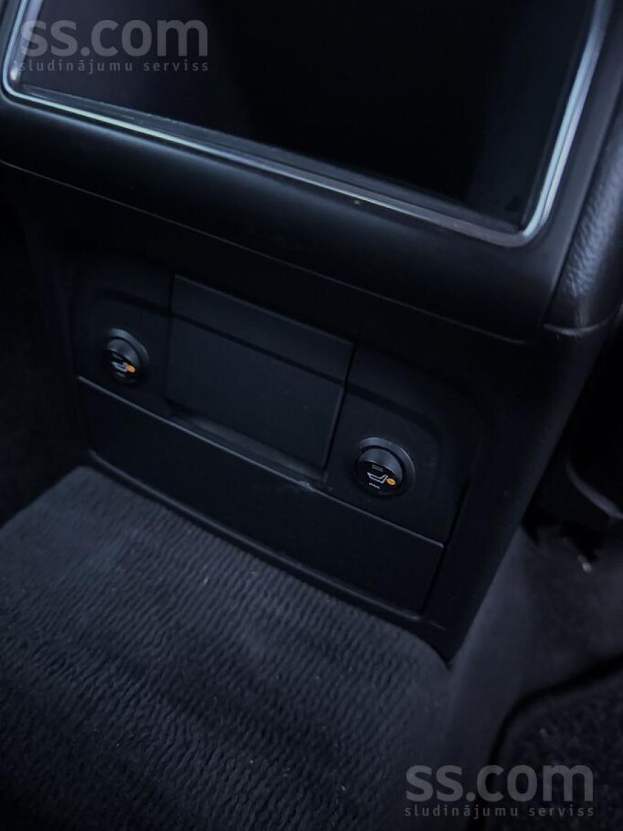 Black Audi A4 2008 in Valmiera, with an engine capacity of 2.00 L and mileage of 423 thousand km for 3500 €, photo 11 on AUTOMOTO.COM.LV