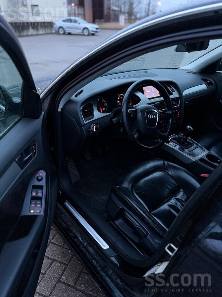 Black Audi A4 2008 in Valmiera, with an engine capacity of 2.00 L and mileage of 423 thousand km for 3500 €, photo 16 on AUTOMOTO.COM.LV