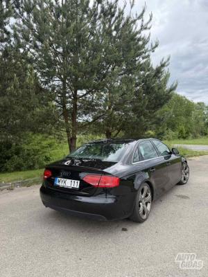 Melns Audi A4 2008 Viļņa, ar dzinēja tilpumu 2.00 L un nobraukumu 382 tūkst. km par 4300 €, foto 6 vietnē AUTOMOTO.COM.LV