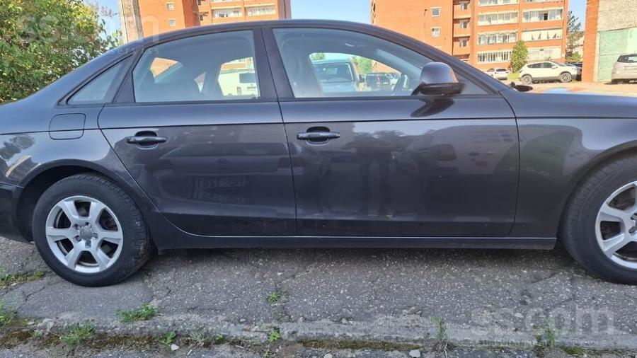 Melns Audi A4 2008 Daugavpils, ar dzinēja tilpumu 2.00 L un nobraukumu 264 tūkst. km par 4800 €, foto 5 vietnē AUTOMOTO.COM.LV