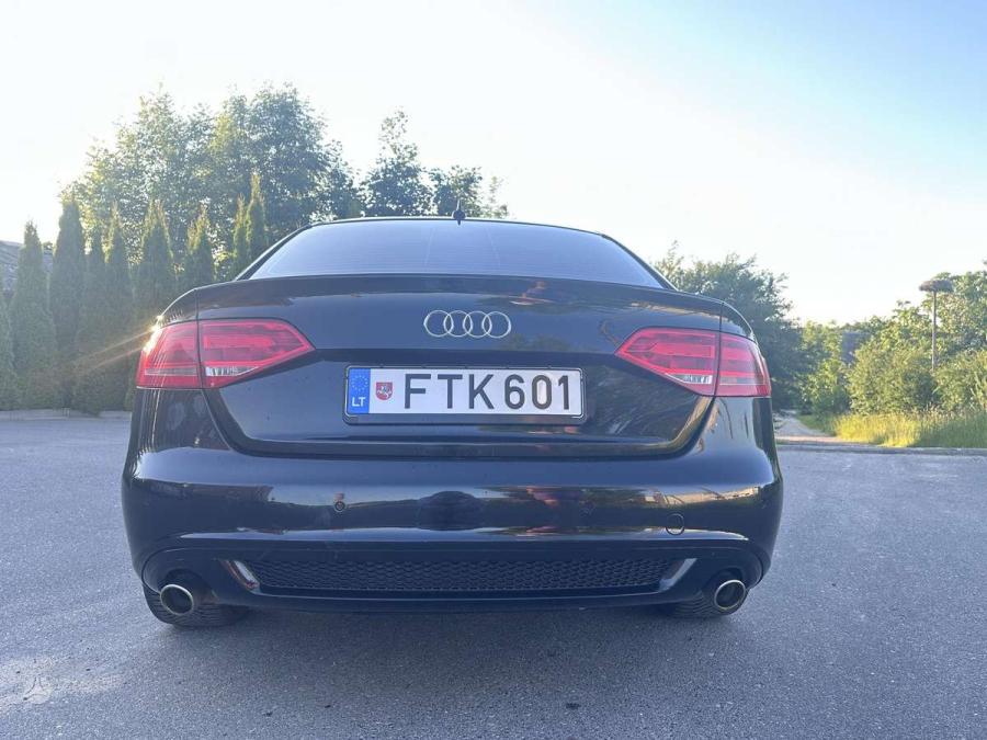 Melns Audi A4 2008 Viļņa, ar dzinēja tilpumu 2.70 L un nobraukumu 324 tūkst. km par 4800 €, foto 6 vietnē AUTOMOTO.COM.LV