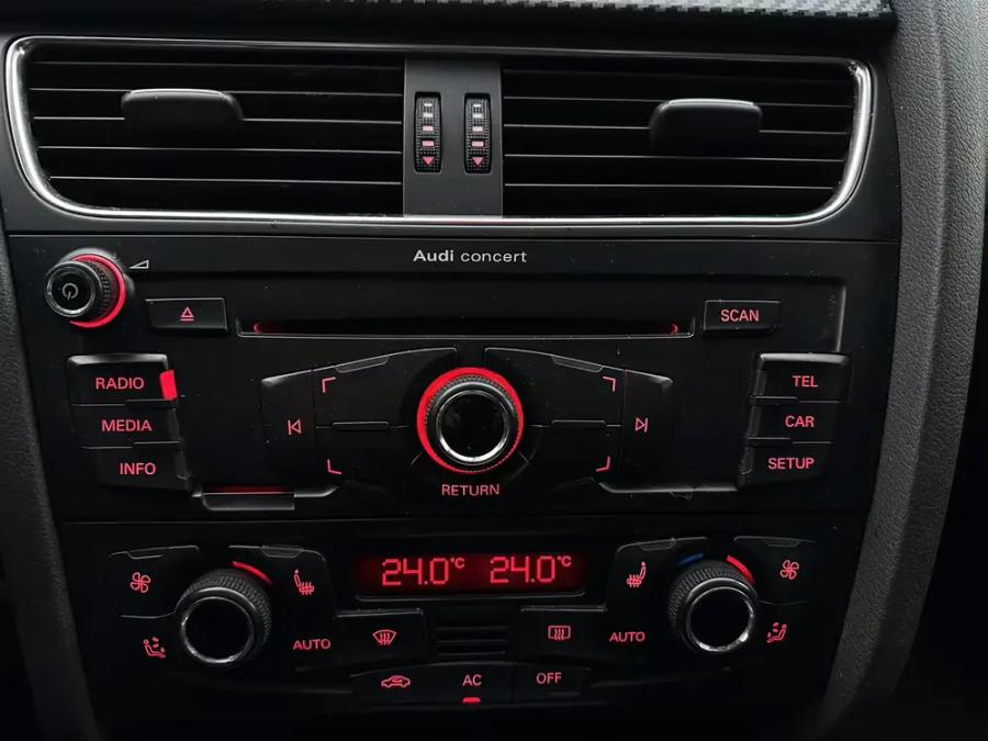 Black Audi A4 2008 in Riga, with an engine capacity of 2.00 L and mileage of 274 thousand km for 5290 €, photo 18 on AUTOMOTO.COM.LV