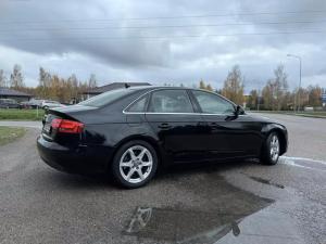 Black Audi A4 2008 in Riga, with an engine capacity of 2.00 L and mileage of 360 thousand km for 3700 €, photo 5 on AUTOMOTO.COM.LV