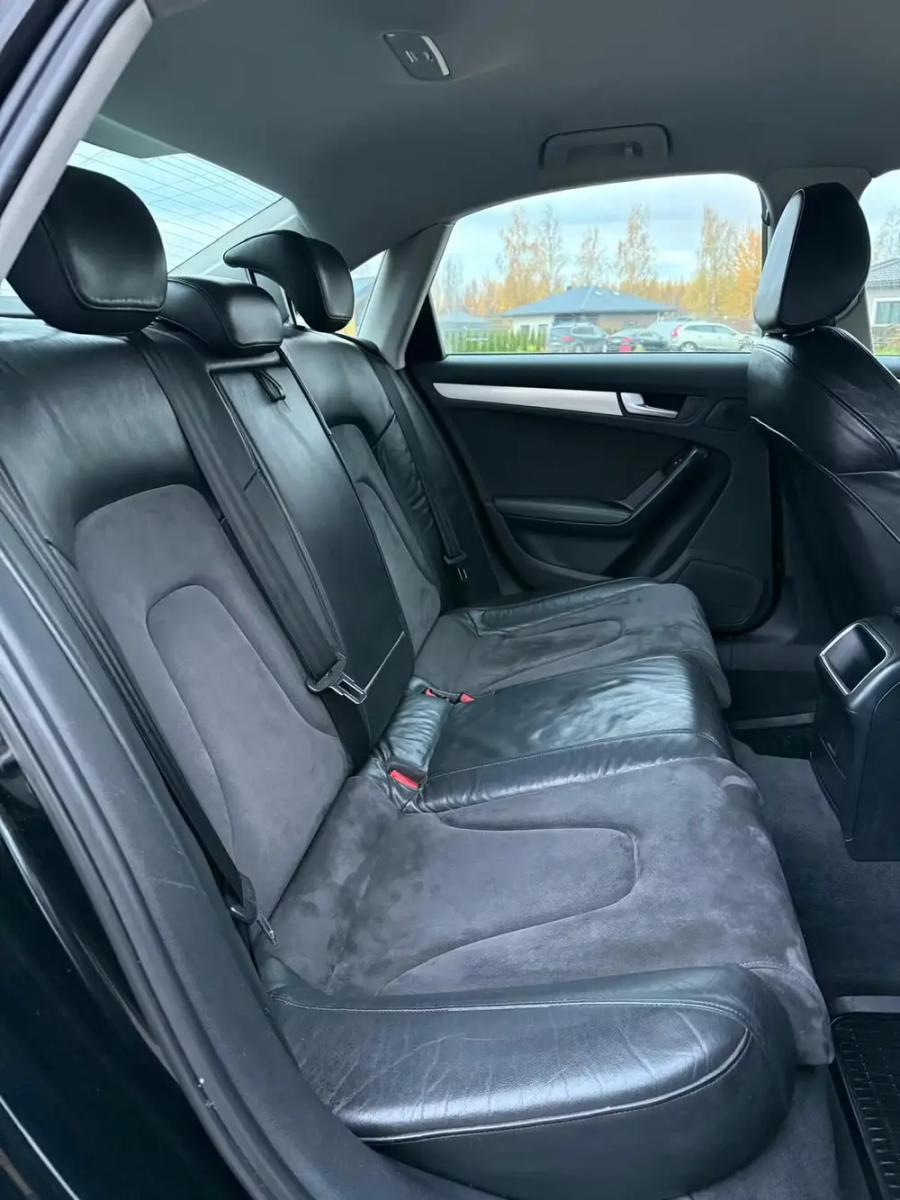 Black Audi A4 2008 in Riga, with an engine capacity of 2.00 L and mileage of 360 thousand km for 3700 €, photo 11 on AUTOMOTO.COM.LV