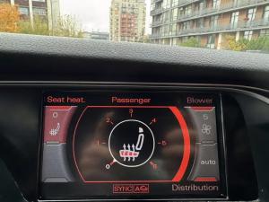 Black Audi A4 2008 in Riga, with an engine capacity of 2.00 L and mileage of 280 thousand km for 4990 €, photo 16 on AUTOMOTO.COM.LV
