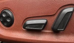 Black Audi A4 2008 in Riga, with an engine capacity of 2.00 L and mileage of 280 thousand km for 4990 €, photo 22 on AUTOMOTO.COM.LV