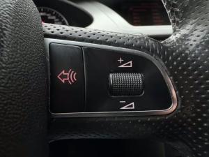 Black Audi A4 2008 in Riga, with an engine capacity of 2.00 L and mileage of 280 thousand km for 4990 €, photo 23 on AUTOMOTO.COM.LV