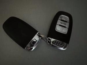 Black Audi A4 2008 in Riga, with an engine capacity of 2.00 L and mileage of 280 thousand km for 4990 €, photo 29 on AUTOMOTO.COM.LV