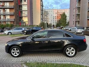 Black Audi A4 2008 in Riga, with an engine capacity of 2.00 L and mileage of 298 thousand km for 4990 €, photo 3 on AUTOMOTO.COM.LV