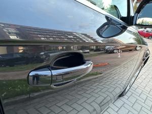 Black Audi A4 2008 in Riga, with an engine capacity of 2.00 L and mileage of 298 thousand km for 4990 €, photo 13 on AUTOMOTO.COM.LV