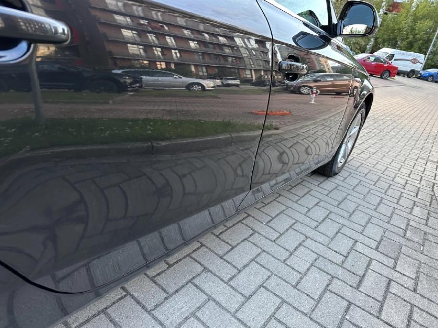 Black Audi A4 2008 in Riga, with an engine capacity of 2.00 L and mileage of 298 thousand km for 4990 €, photo 14 on AUTOMOTO.COM.LV