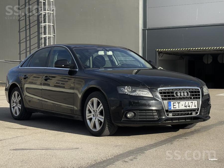 Melns Audi A4 2008 Rīga, ar dzinēja tilpumu 2.70 L un nobraukumu 426 tūkst. km par 2500 €, foto 4 vietnē AUTOMOTO.COM.LV