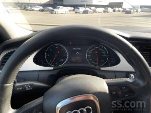 Melns Audi A4 2008 Rīga, ar dzinēja tilpumu 2.70 L un nobraukumu 426 tūkst. km par 2500 €, foto 9 vietnē AUTOMOTO.COM.LV