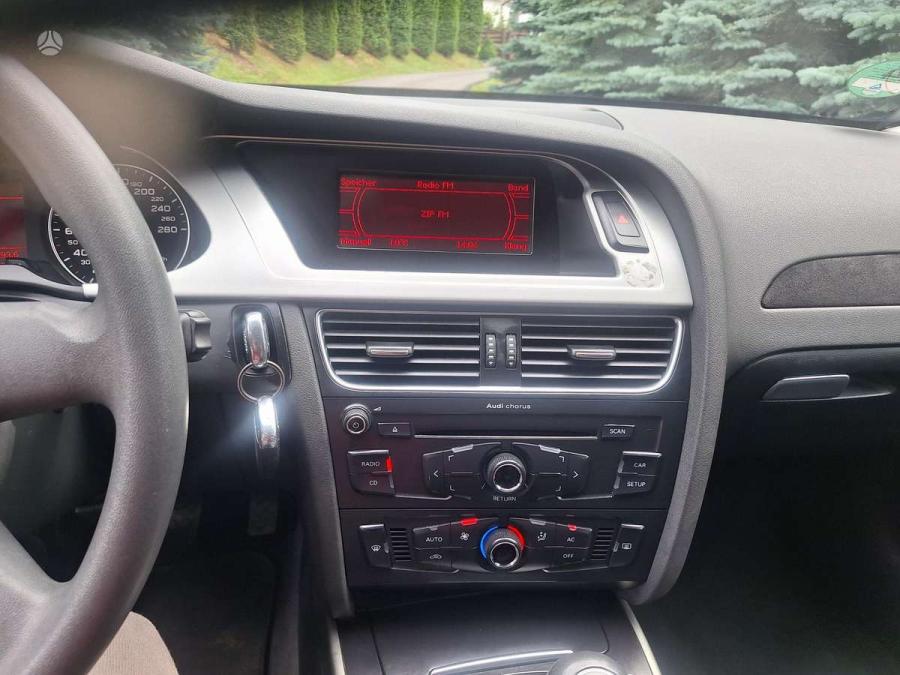 Black Audi A4 2008 in Utena, with an engine capacity of 1.78 L and mileage of 207 thousand km for 4500 €, photo 11 on AUTOMOTO.COM.LV