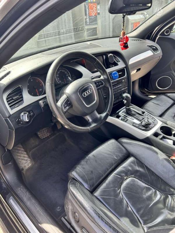 Melns Audi A4 2008 Viļņa, ar dzinēja tilpumu 2.70 L un nobraukumu 385 tūkst. km par 3200 €, foto 4 vietnē AUTOMOTO.COM.LV