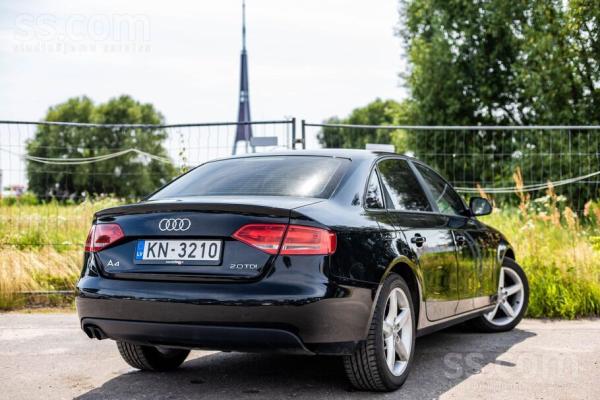 Black Audi A4 2008 in Riga, with an engine capacity of 2.00 L and mileage of 281 thousand km for 5990 €, photo 6 on AUTOMOTO.COM.LV