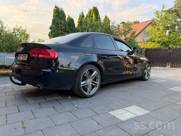 Melns Audi A4 2008 Rīga, ar dzinēja tilpumu 3.00 L un nobraukumu 354 tūkst. km par 3200 €, foto 2 vietnē AUTOMOTO.COM.LV