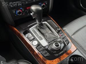 Black Audi A4 2008 in Riga, with an engine capacity of 2.70 L and mileage of 335 thousand km for 4750 €, photo 16 on AUTOMOTO.COM.LV