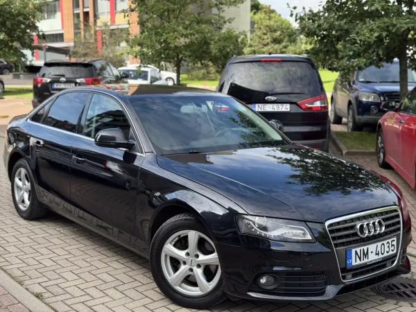 Black Audi A4 2008 in Riga, with an engine capacity of 2.00 L and mileage of 338 thousand km for 4990 €, photo 1 on AUTOMOTO.COM.LV