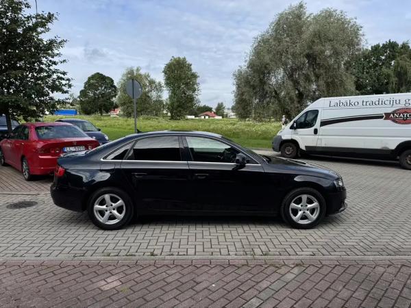 Black Audi A4 2008 in Riga, with an engine capacity of 2.00 L and mileage of 338 thousand km for 4990 €, photo 3 on AUTOMOTO.COM.LV