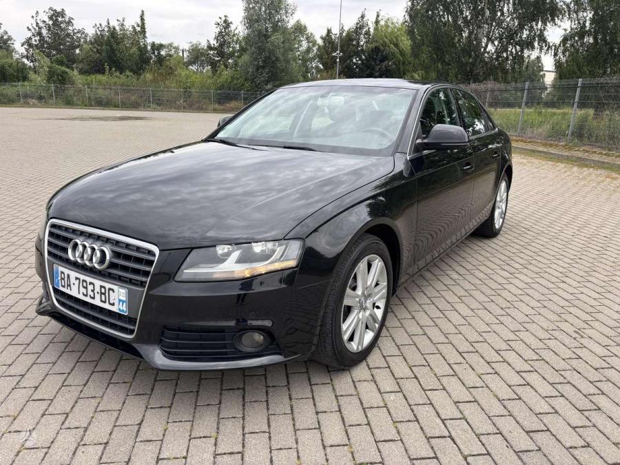 Black Audi A4 2008 in Marijampole, with an engine capacity of 1.97 L and mileage of 299 thousand km for 4300 €, photo 1 on AUTOMOTO.COM.LV