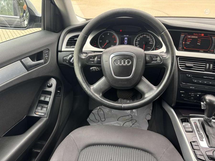 Black Audi A4 2008 in Marijampole, with an engine capacity of 1.97 L and mileage of 299 thousand km for 4300 €, photo 11 on AUTOMOTO.COM.LV