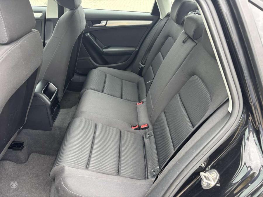 Black Audi A4 2008 in Marijampole, with an engine capacity of 1.97 L and mileage of 299 thousand km for 4300 €, photo 18 on AUTOMOTO.COM.LV