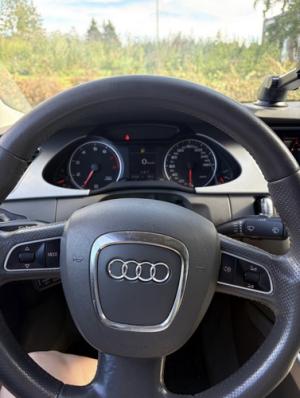 Melns Audi A4 2008 Tallina, ar dzinēja tilpumu 0.00 L un nobraukumu 372 tūkst. km par 3000 €, foto 10 vietnē AUTOMOTO.COM.LV